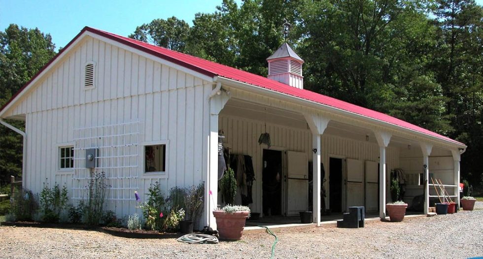 Amish-Built Horse Barns | Prefabricated Horse Barns for Sale