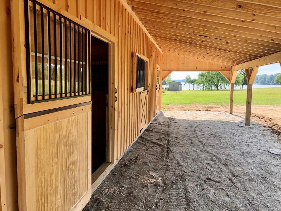 Barn Overhangs | Horse Lean-Tos | Horizon Structures