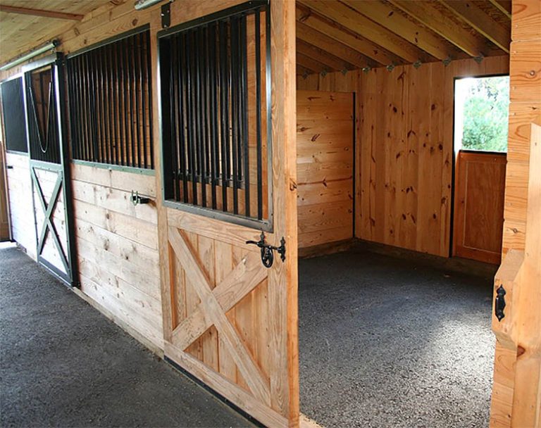 How to Quarantine Horses | Quarantine Horse Barns | Horizon Structures