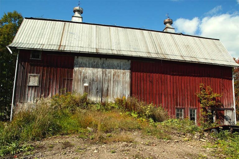 Traditional Timber Frame Barns | Timber Frame Barn Facts