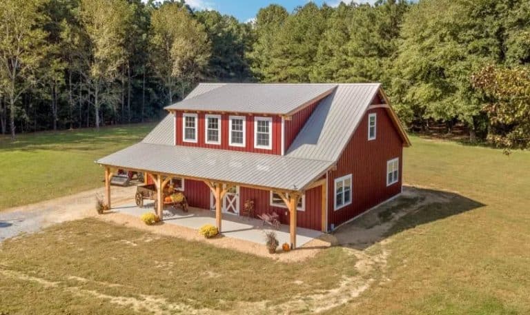 Timber Frame Carriage House Barns | Classic Horse Barn Plans | Horizon ...