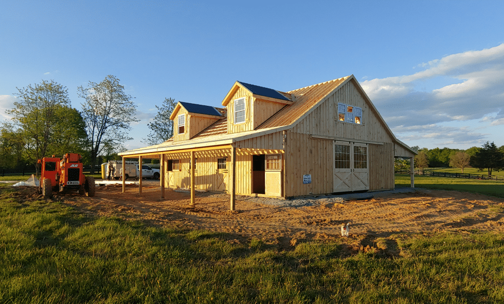 Prefab Loft Barns | Modular Barns with Living Quarters | Horizon Structures